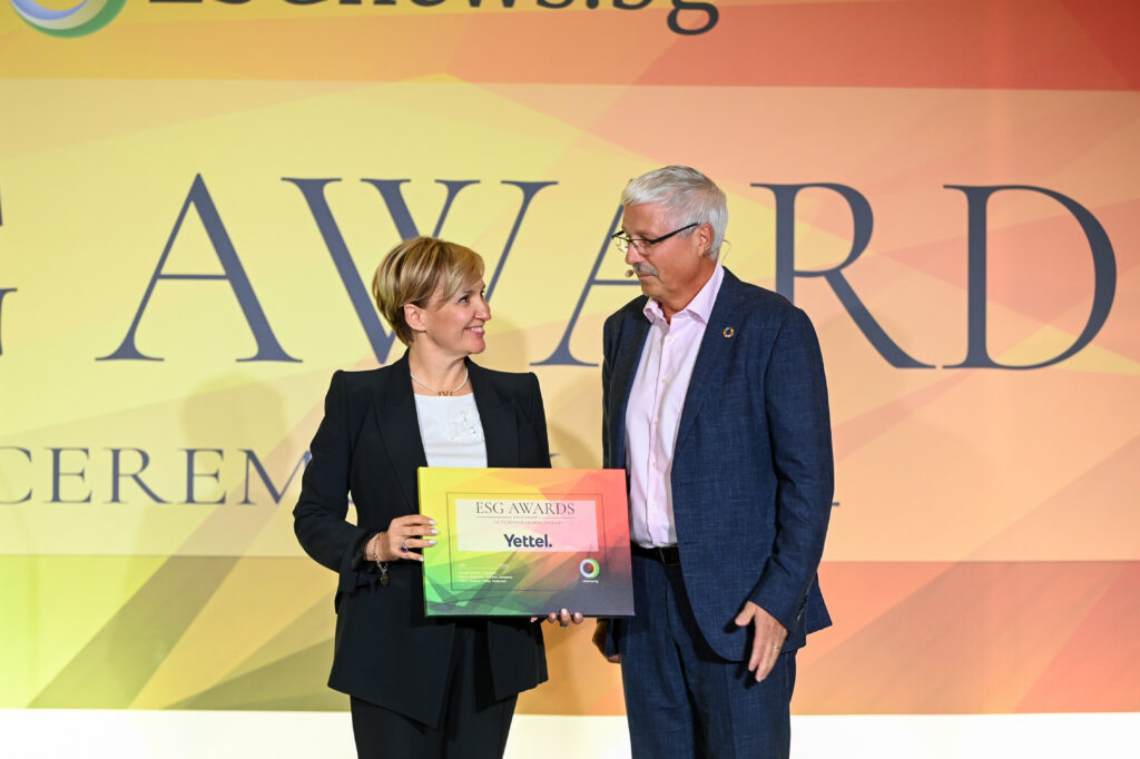 Yettel Bulgaria спечели приза "Устойчив инвеститор" в ESG AWARDS 2024 ...